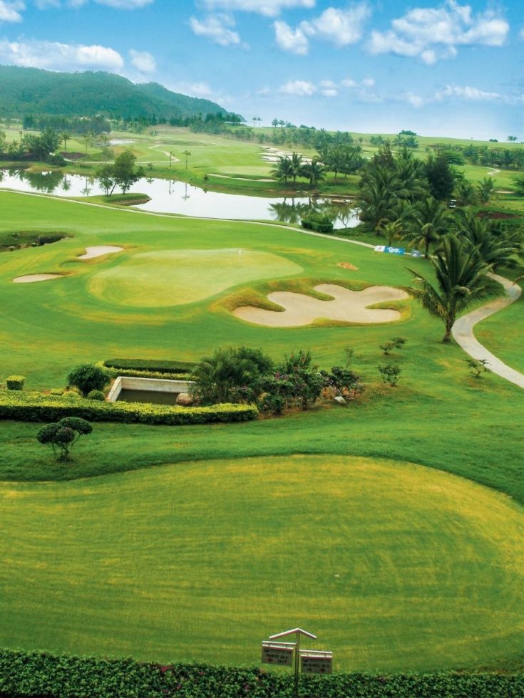 Golf vs. Baseball: Which Sport Is Tougher? - Golf Educate